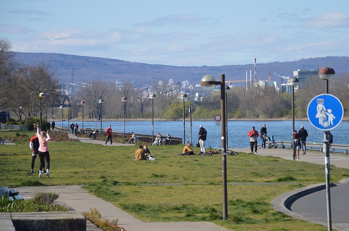 Neues Rheinufer in Mainz: Jetzt sind die Bürger gefragt - Grün ...