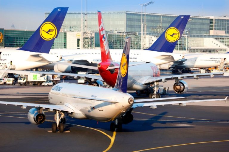 Streik am Frankfurter Flughafen an Fastnachtsfreitag: Verdi ruft ... Streik am Frankfurter Flughafen an Fastnachtsfreitag: Verdi ruft ...