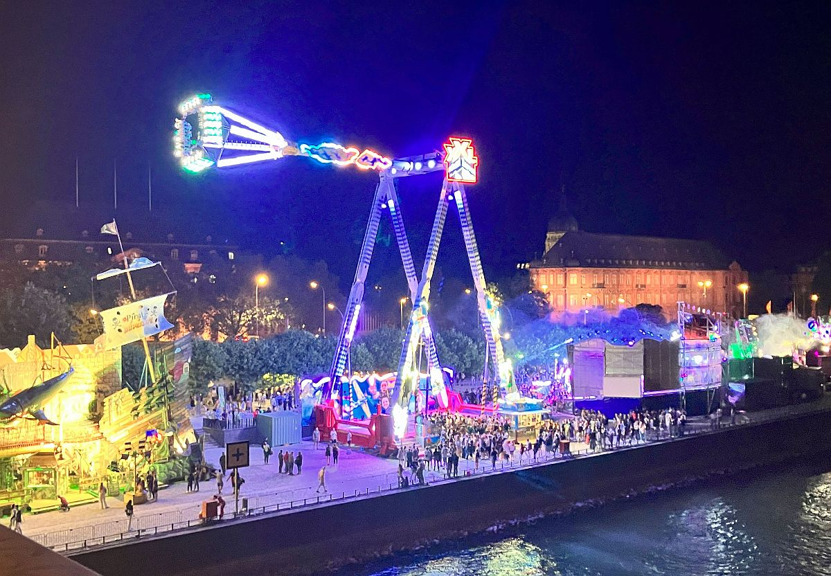 Mainzer Rhein-Frühling im Hochsommer: Neun Tage Kirmes am Rheinufer mit ...